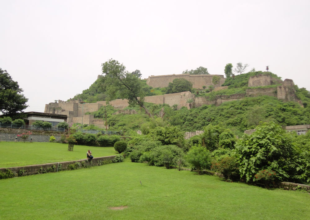 The News Himachal Kangra Fort depicts ancient glory and symbol of power ...